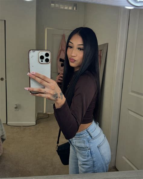 Alexia Ramirez Alexiarmzz • Instagram Photos And Videos