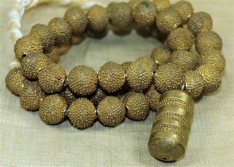 Yorbua Bumpy Brass Beads Strand