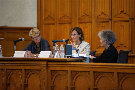Jurists Discuss Global Challenges Yale Law School