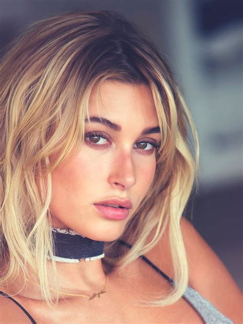 Download Wallpaper Look Model Portrait Blonde Hailey Baldwin Section Girls In Resolution