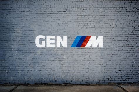 Mercedes Amg Cruising Around The Central Streets In The Comfort Of The Mercedes Amg G 63 📸