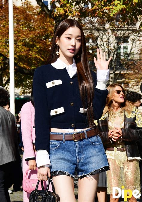 [아이브] 원영 디스패치 파리 패션위크 2023 S S 컬렉션 Hd포토 Mlbpark