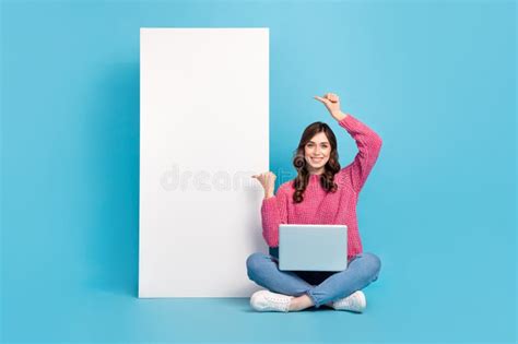 Full Length Photo Of Girl Java Coder Wear Pink Knit Sweater Website Direct Fingers Remote