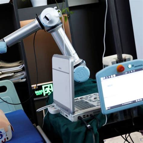 diligent robotics moxi robot can retrieve small essential supplies