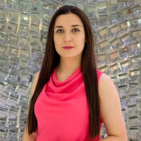 Fatemeh Shafiei Medium