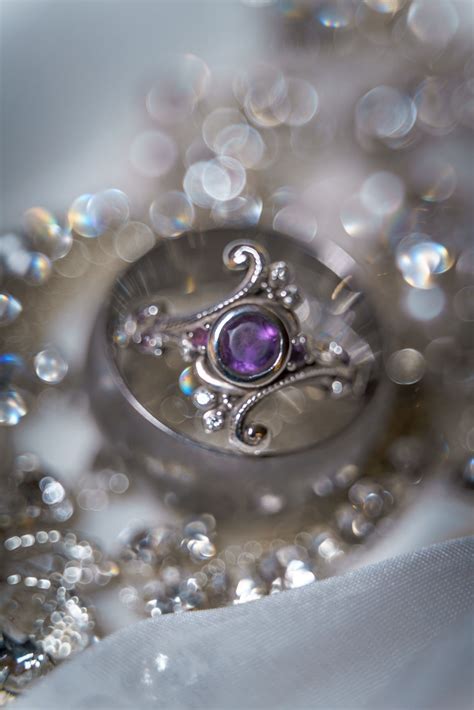 La Fabuleuse Histoire Du Strass Bulles De Mode Personal Shopping Lyon Et Mentorat Business Et