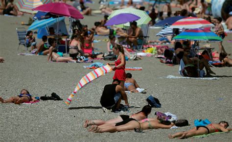 Women Cant Free The Nipple At The Beach But Men Can Maryland Ag Says