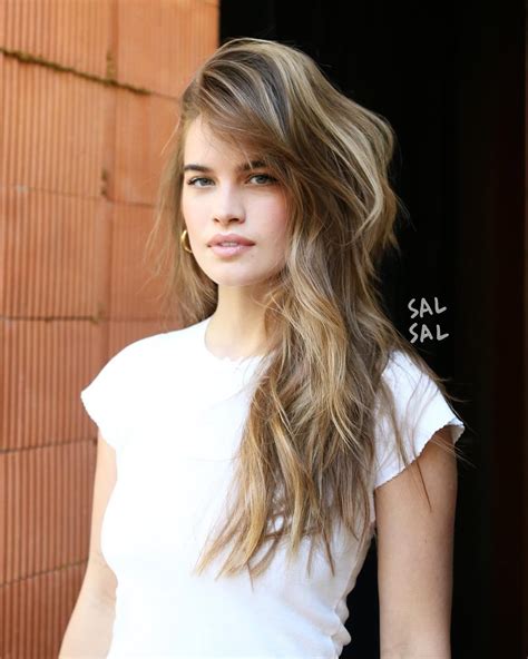 10 Incredible Ways To Rock Long Side Bangs This Season