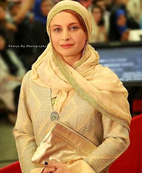 تیپ شیک و جذاب مریم کاویانی در ۵۳سالگی عکس