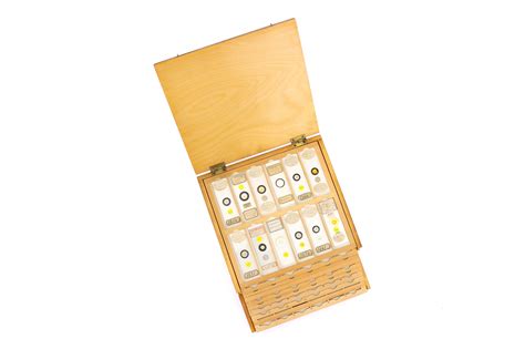 Lot 283 A Good Collection Of Microscope Diatom