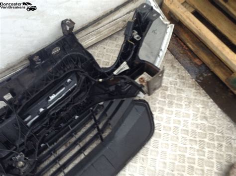 Ford Transit Custom 2017 Pre Facelift Front Panel Grille Doncaster