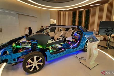 Toyota Dan BMW Akan Perluas Kerja Sama Kendaraan Sel Bahan Bakar