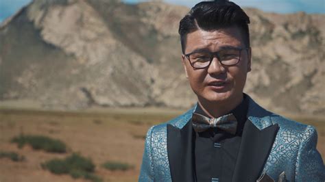 МУАУЗ Б Лхагвасүрэн шүлэг Б Цэвээнсүрэн аялгуу Чамаараа би зөндөө гоёсон Ц Отгонсүрэн Youtube