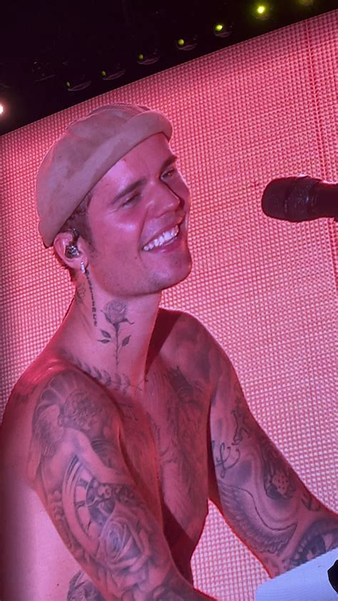 Pin By On Justin Bieber ִֶָ Justin Bieber Smile Justin Bieber Posters Justin Bieber