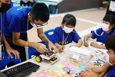 Coding Skills Development Camp On Micro Bit Inventors Camp” Sarasas Thonburi School October