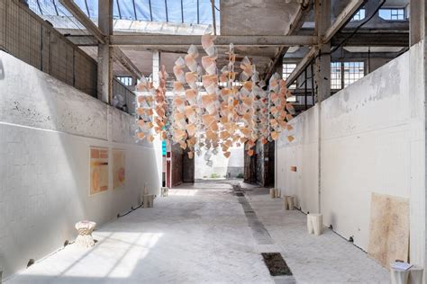 Sensbiom Biomaterial Installation Changes Colour With UV Exposure