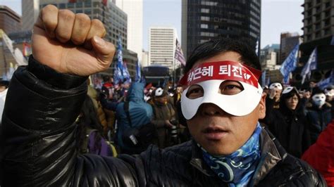 South Korea Protests Seoul Rally Against Park Geun Hye Bbc News