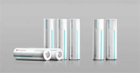 전기차 수요둔화했지만 배터리 성장세 여전