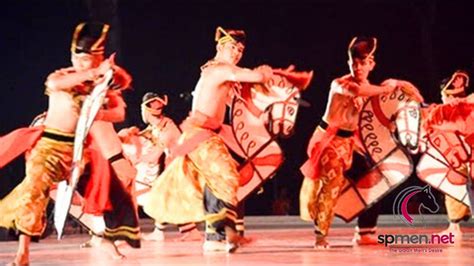 Cultural Malay Traditional Dance Zapin Tarian Inang Kuda Kepang