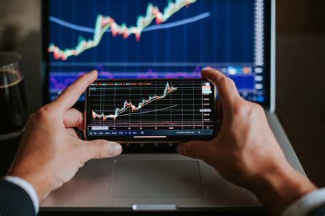 Market Order Vs Limit Order How To Invest Smarter With These Trade Orders