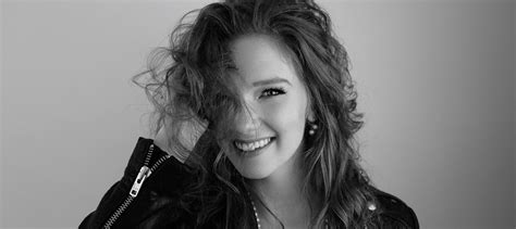 Annalise Bassos Instagram Twitter And Facebook On Idcrawl
