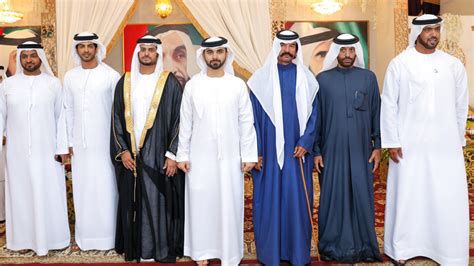 محمد بن راشد يحضر أفراح بن غـدير وبن هندي