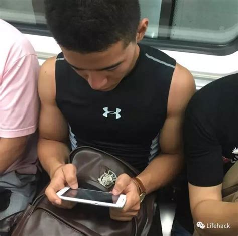 生活中，你见过的绝世帅哥美女是什么样？ now健身 fit fit健身 fitness fitapp fit助手 fit资讯 健身计划