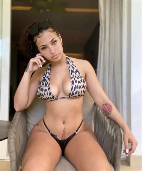 Her Full Folder With Sextapes In Comment Scrolller