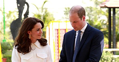 간디 암살 장소 찾은 영국 왕세손 부부