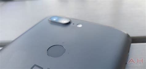 Fingerprint Swipes App Adds Utility To Fingerprint Scanners