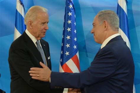 Байден обсудил с Нетаньяху ответную атаку на Иран