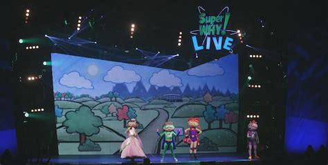 Super Why Live Logo