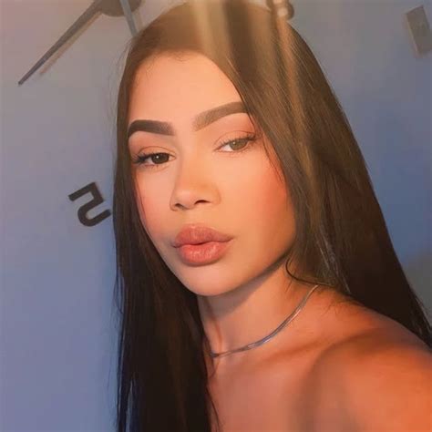 Alexia Silva Alexiasilva On Threads