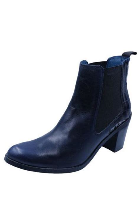 Черевики жіночі — ціна 1100 грн у каталозі Черевики Купити жіночі речі за доступною ціною на