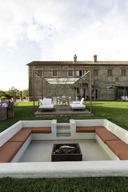 17 Inviting Outdoor Conversation Pit Ideas Shelterness