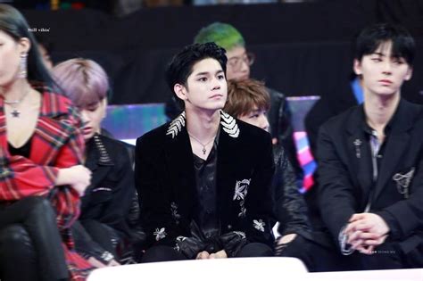 Ghim của Unemon Gallery trên Ong Seong Woo WANNA ONE