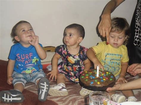 საბავშვო ლექსები დაბადების დღე დაბადების დღე ჰქონდა პაწაწინა ნათიას მოიწვია სტუმრები ზურიკო