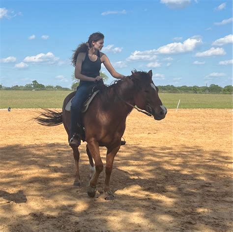 Lauren Devaney Hi Everyone Took Some Time Off Of Instagram Just To