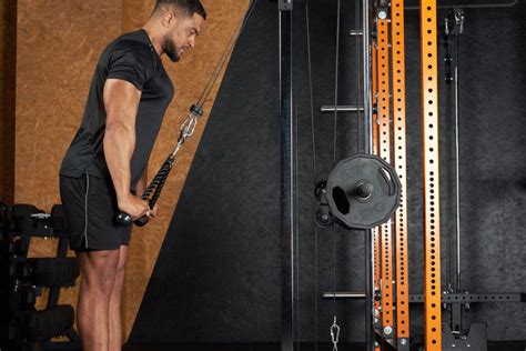 Rope Pushdown How To Maximize Your Tricep Pushdowns Rope Pushdown How To Maximize Your Tricep Pushdowns