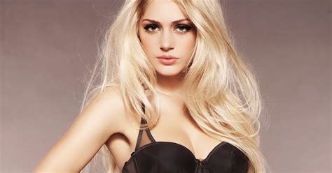 Nicole Neal Lingerie Photoshoot 2012 Just Fab Celebs