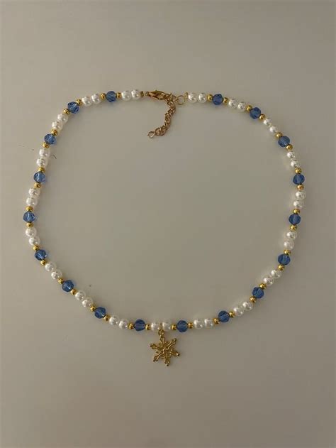 Pin By Aimé Alessandra On Moda De Ropa Beaded Necklace Diy Girly Jewelry Beaded Bracelets Diy