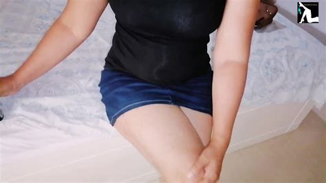 රට ඉදන ආප කලලග තබබ මල ගයට ම ඇට සපප කරල Fuck කර Xasiat