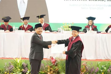 Anwar Sadad Dapat Gelar Doktor Bidang Politik Islam Dengan Nilai Memuaskan