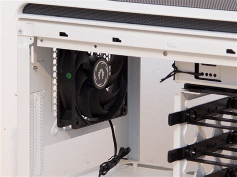 BitFenix Phenom Mini ITX Review A Closer Look Inside TechPowerUp