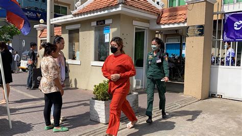 បញ្ជូនមេតុងទីនអនឡាញ អឿន មូលីកា មកសួរតាមបណ្ដឹងថ្មីមួយទៀតនៅតុលាការ នគរដ្រេហ្គន