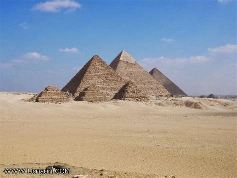 მსოფლიოს შვიდი საოცრება გიზის პირამიდა