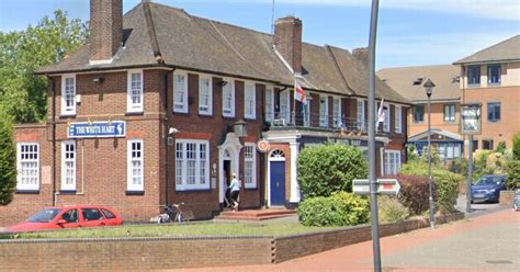 Grays Pub That Displayed Golly Dolls Closes As Owners Set To Move