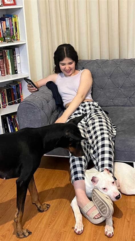 ‎🌬آسمان‎ ‎خواهر‌کوچیک همون کسیه که تا ابد یه تیکه بزرگ از قلبت متعلق