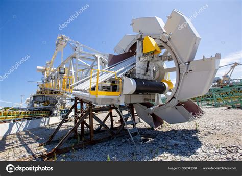 New Stacker Reclaimer Stacking Coal Other Bulk Material Taking Stack Stock Editorial Photo