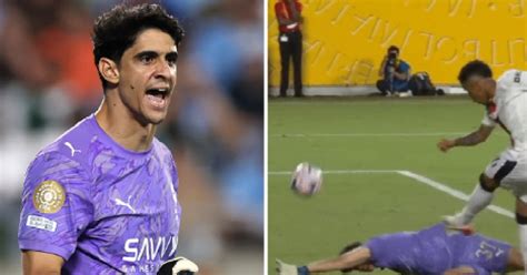 세계 최강 홀란 두 손 두 발 다 들고 야신에게 맨시티 합류 요구 너 우리 팀 와라